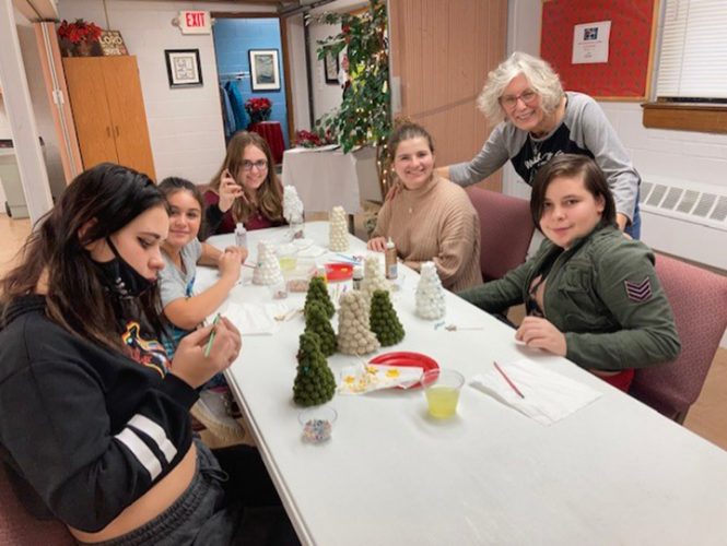 Girls enjoy crafts at Salvation Army | News, Sports, Jobs - The Alpena News